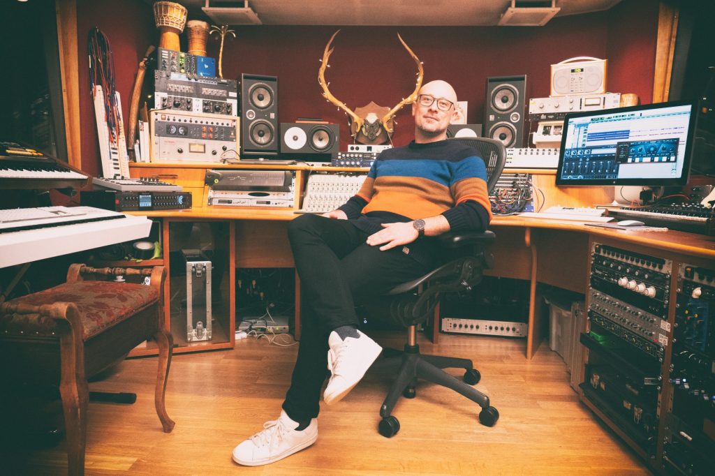 Recording a Dream Pop Singlе With Producer Tom Fuller | Antelope Audio