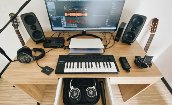 Audio Interface - Thunderbolt & USB Powered | Antelope Audio